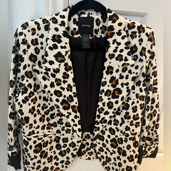 Smythe | Jackets & Coats | Smythe Leopard Print 9s Fitted Jacket Size ...